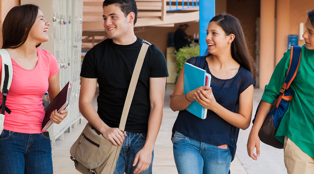 high-school-students-by-lockers-header | Harrison School District Two